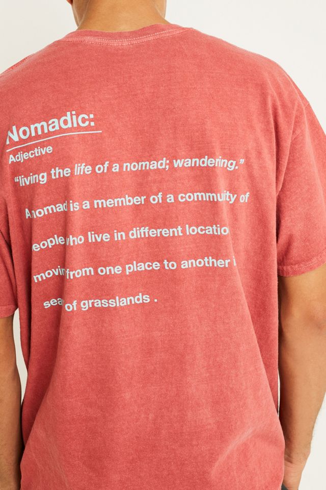 UO - T-shirt Nomadic Dictionary | Urban Outfitters FR