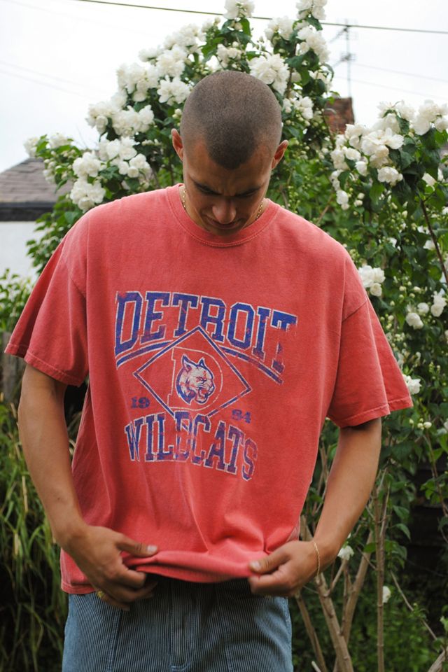 UO Men’s Detroit Orange Varsity T-Shirt | Urban Outfitters UK