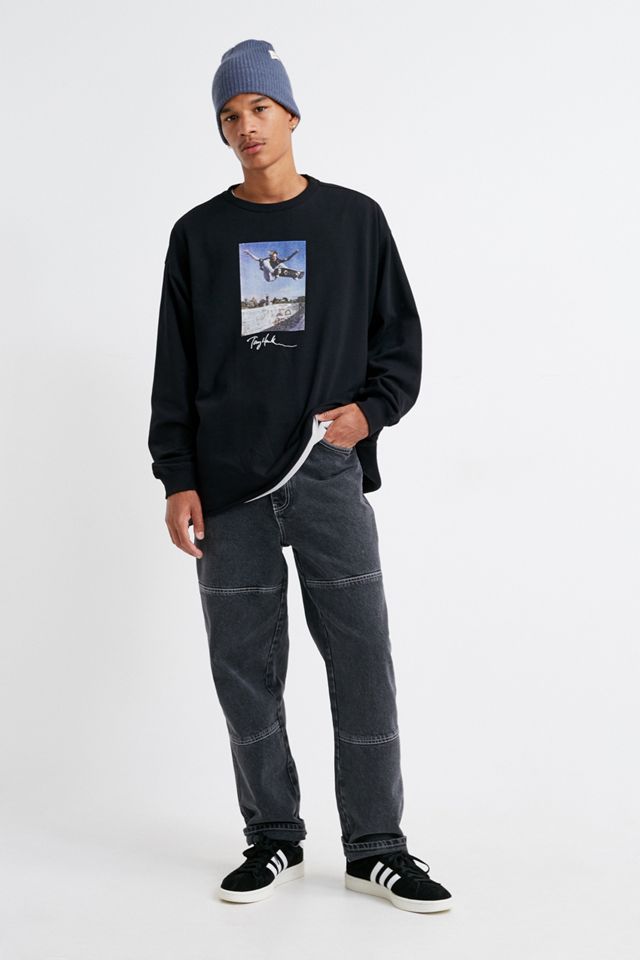Tony Hawk UO Exclusive Fellow Photo Black Long-Sleeve T-Shirt | Urban ...