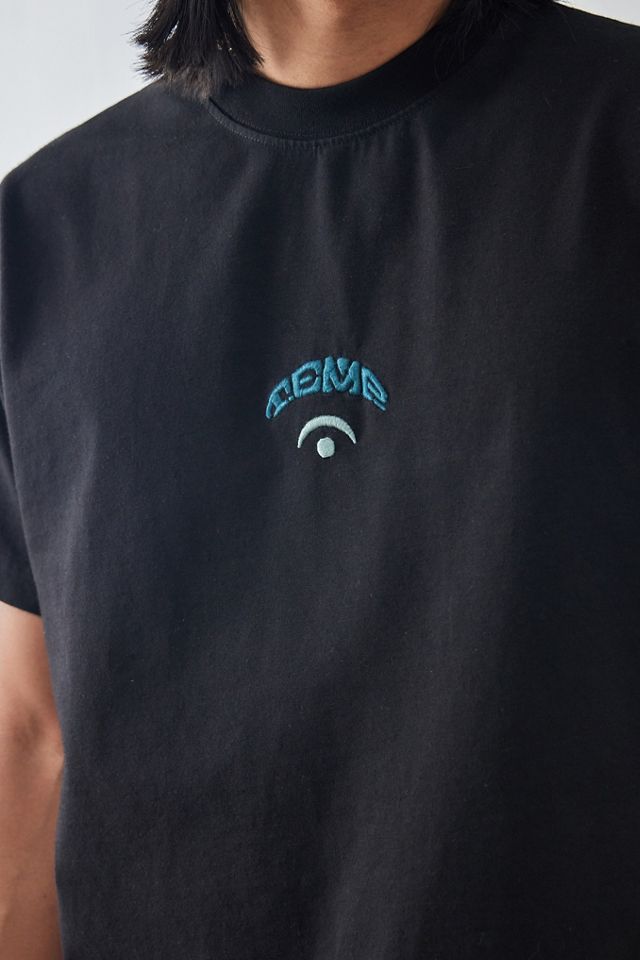 Temp Collective UO Exclusive Black Wave Swirl T-Shirt | Urban Outfitters UK