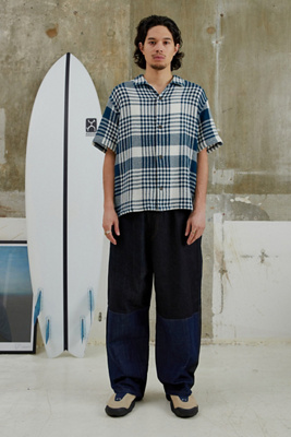 Camisa de manga corta Temp Collective Textured Check | Urban Outfitters ES