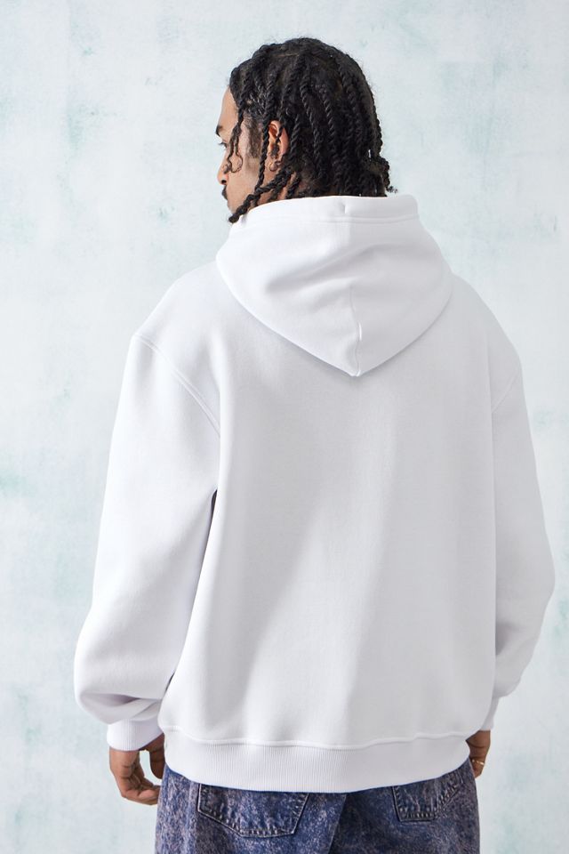 Sudadera Blanca FILA x Dukes Cupboard Exclusiva de UO | Urban Outfitters ES