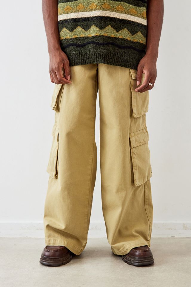 The Ragged Priest UO Exclusive Sand Explorer Cargo Pants | Urban ...