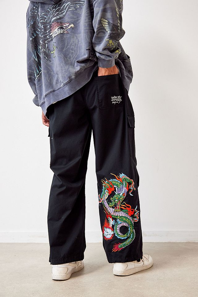Ed Hardy UO Exclusive Embroidered Dragon Cargo Pants | Urban Outfitters UK Ed Hardy UO Exclusive Embroidered Dragon Cargo Pants | Urban Outfitters UK