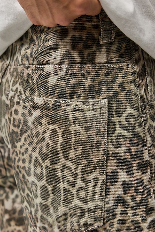 Jaded London Leopard Print Colossus Jeans | Urban Outfitters DE Jaded London Leopard Print Colossus Jeans | Urban Outfitters DE