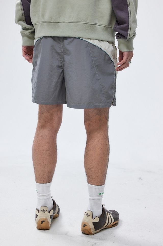 iet frans...Panel Runner Shorts | Urban Outfitters UK