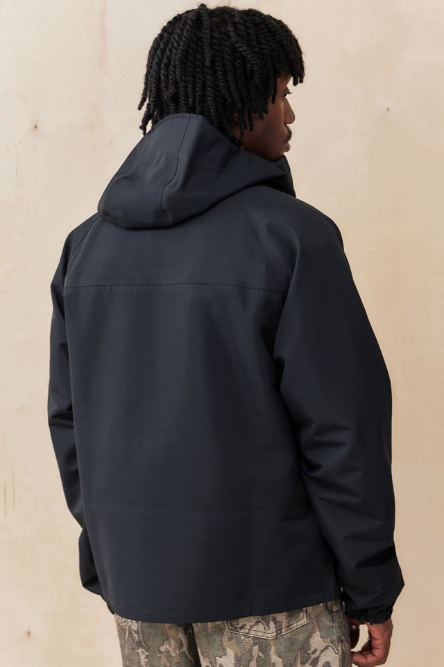 Gramicci Black Peak 3-L DWR Shell Jacket | Urban Outfitters UK