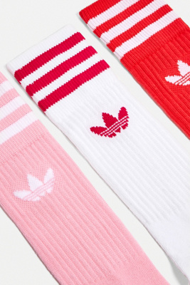 adidas - Lot de 3 paires de chaussettes rouges | Urban Outfitters FR