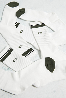 Oakley Essential Socks 3-Pack | Urban Outfitters UK