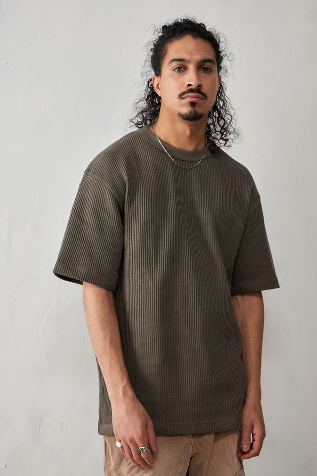 Reebok Camiseta de textura ancha Grout | Urban Outfitters ES