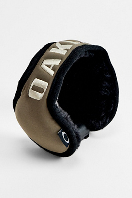 Oakley Raven Earmuffs | Urban Outfitters UK