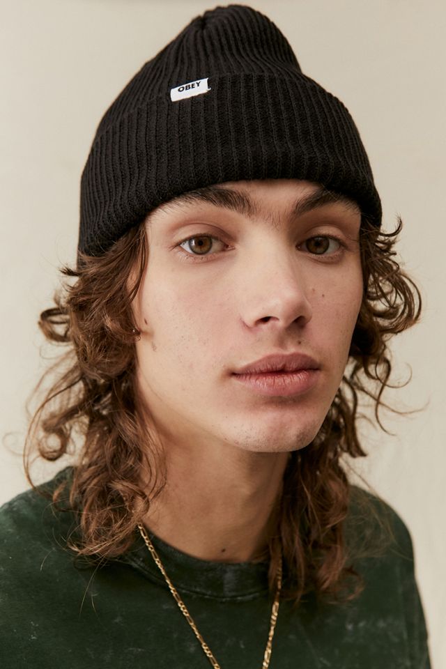 OBEY – Beanie in Schwarz | Urban Outfitters DE