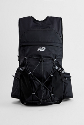 New Balance 4L Hydration Running Backpack | Urban Outfitters UK