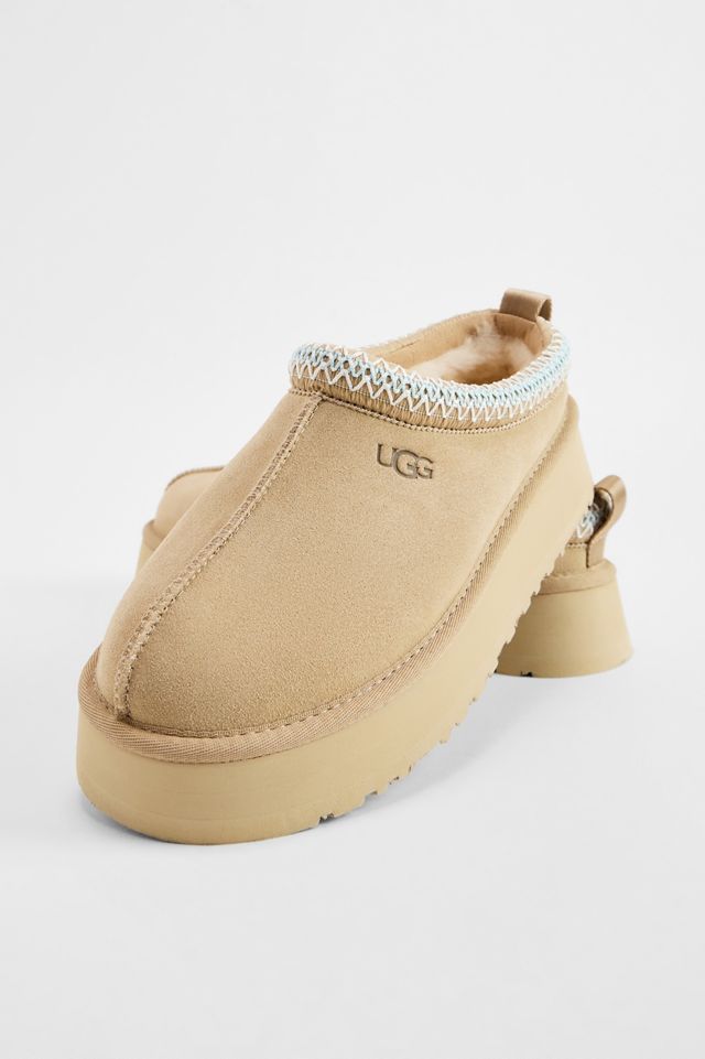 UGG Sand Tazz II Slippers | Urban Outfitters UK