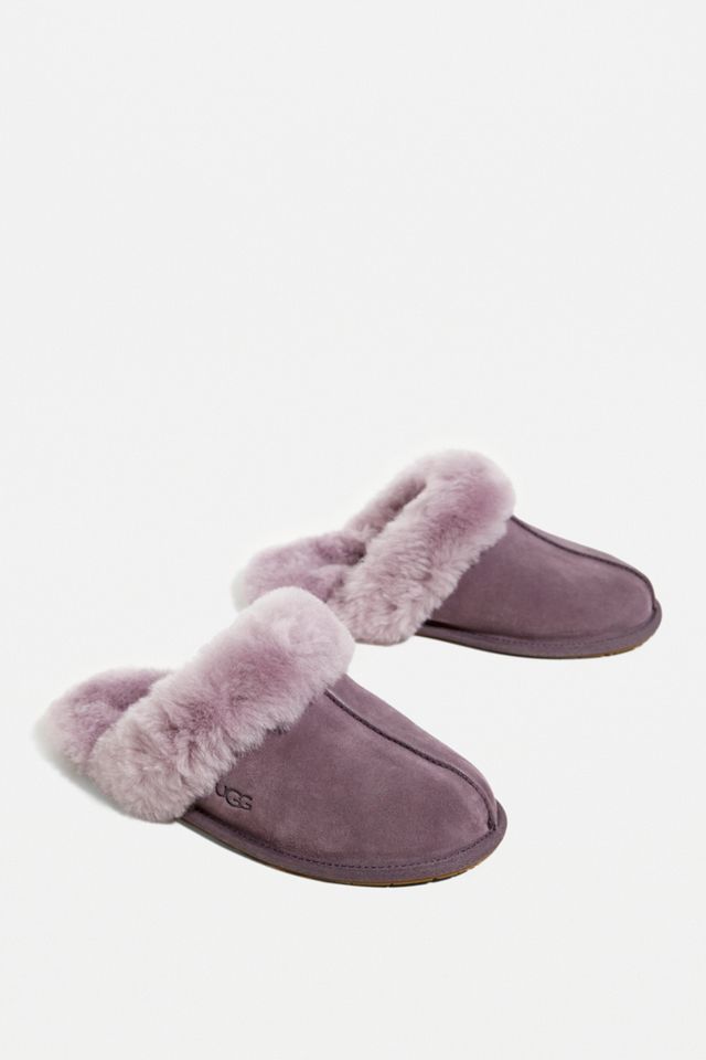 UGG Taro Shadow Scuffette II Slippers | Urban Outfitters UK