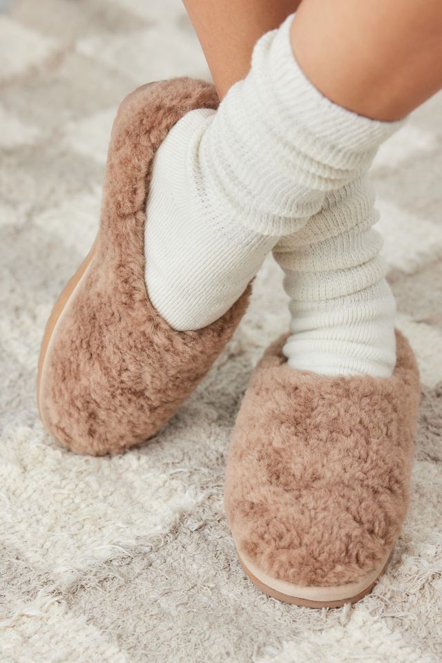 EMU Australia Camel Joy Teddy Slippers | Urban Outfitters UK