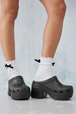 Crocs Black Siren Heeled Clogs | Urban Outfitters UK