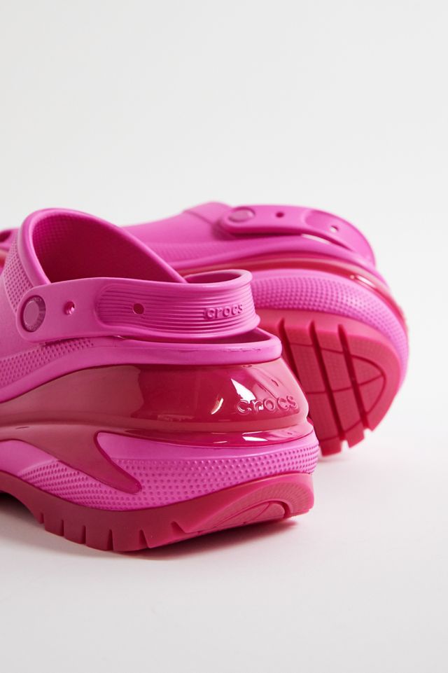 Crocs Pink Mega Crush Clogs | Urban Outfitters UK