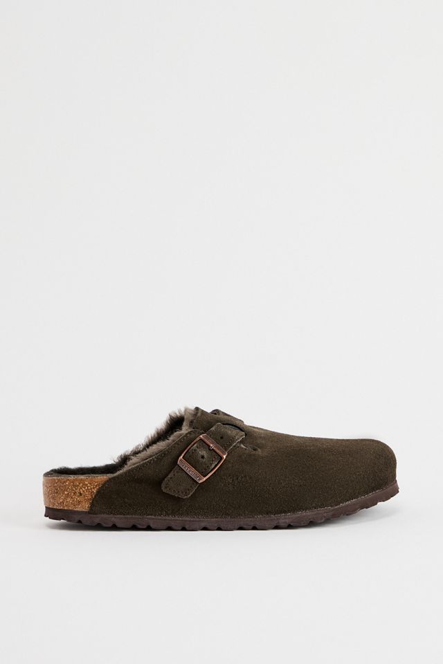 Birkenstock Brown Shearling Boston Clogs | Urban Outfitters DE