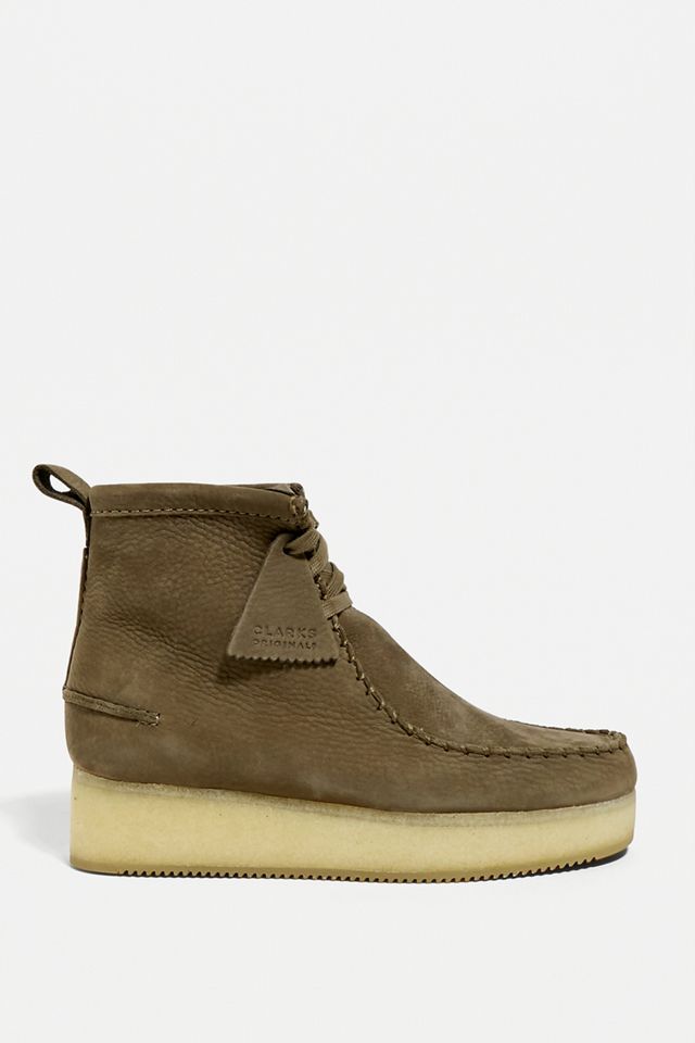 Clarks Originals Wallacraft Hi Tan Suede Shoes | Urban Outfitters UK