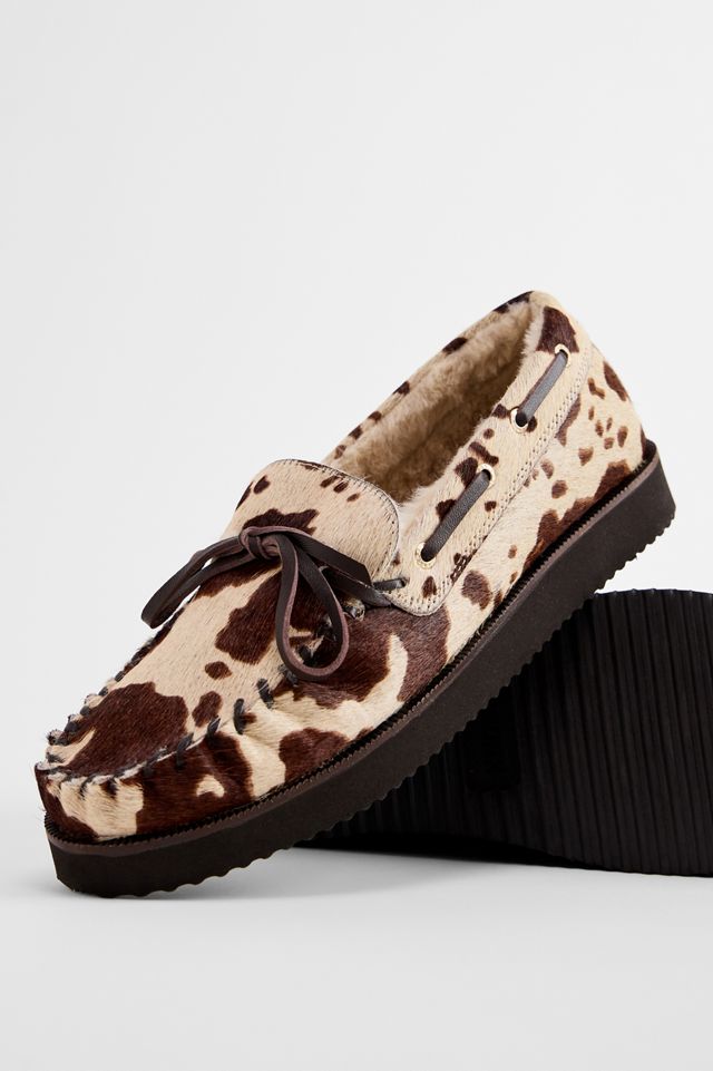 BRONX Cow Print Fenn-Ix Boat Shoes | Urban Outfitters UK