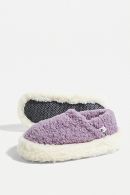 Yoko Wool Siberian Lilac Slippers | Urban Outfitters UK