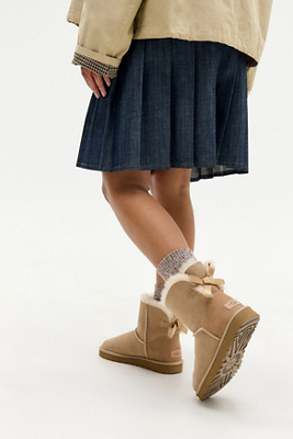 UGG Sand Mini Bailey Bow Boots | Urban Outfitters UK