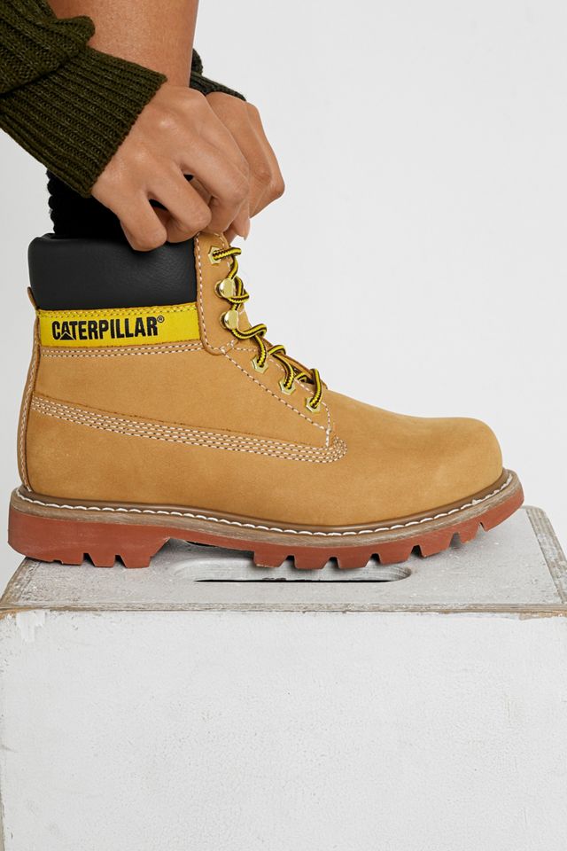 CAT Footwear Colorado Tan Boots | Urban Outfitters UK
