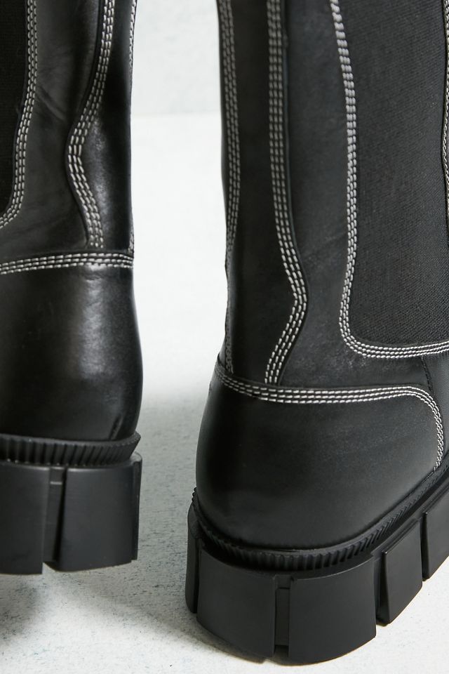 ASRA Black Beacon Chelsea Boots | Urban Outfitters DE