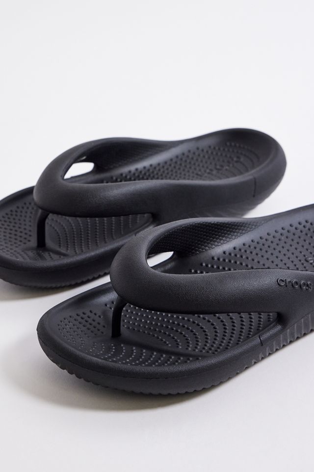 Crocs Black Mellow Flip Flops | Urban Outfitters UK
