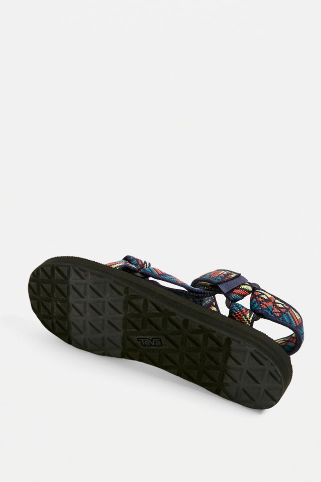 Teva Universal Printed Sandals | Urban Outfitters UK