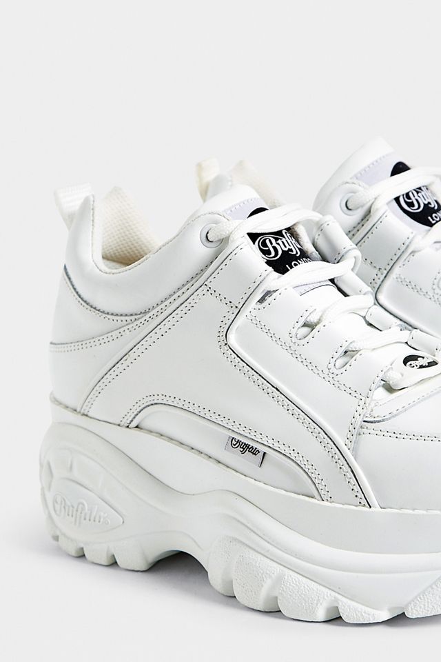 Buffalo White Leather Chunky Platform Trainers | Urban Outfitters UK