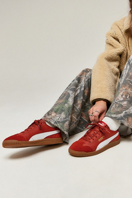 PUMA Red Club 5v5 Trainers | Urban Outfitters UK