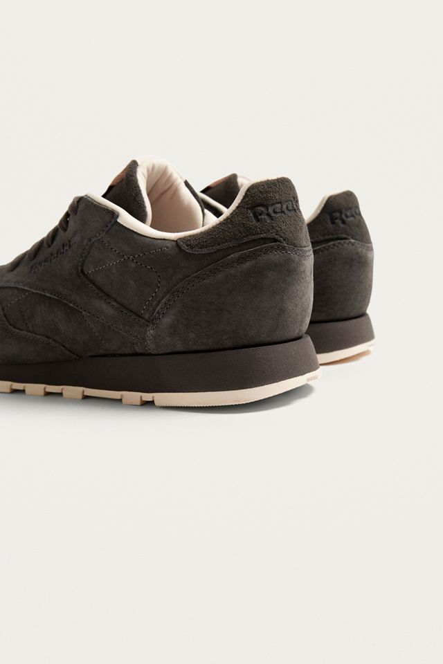 Reebok Classic Black Suede Tonal Trainers | Urban Outfitters UK