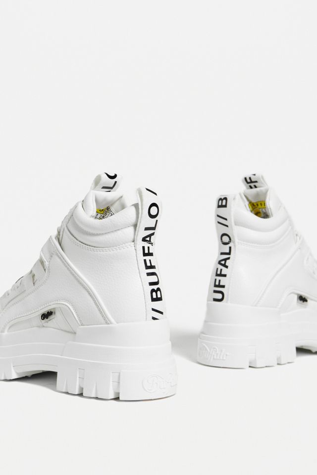 Buffalo White Aspha Mid Trainers | Urban Outfitters UK