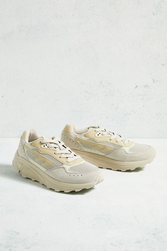 Hi-Tec - Baskets HTS Shadow écru | Urban Outfitters FR
