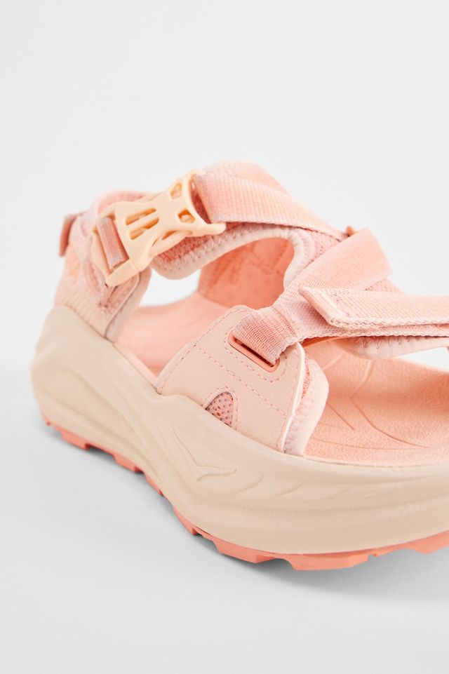 HOKA Infini Hike TC Sandals | Urban Outfitters UK