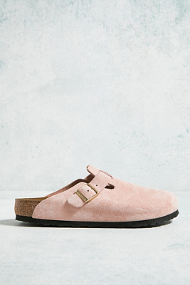Birkenstock Boston Light Pink Suede Clogs | Urban Outfitters UK