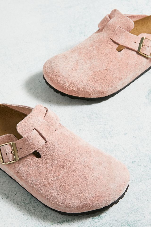 Birkenstock Boston Light Pink Suede Clogs | Urban Outfitters UK