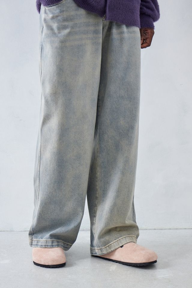 Birkenstock Boston Light Pink Suede Clogs | Urban Outfitters UK