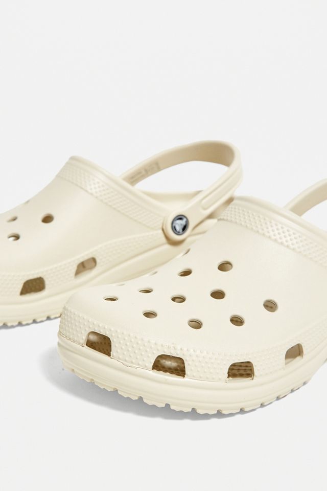 Crocs Stucco Classic Clogs | Urban Outfitters UK