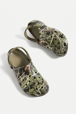 Crocs Real Tree Classic Clogs | Urban Outfitters UK