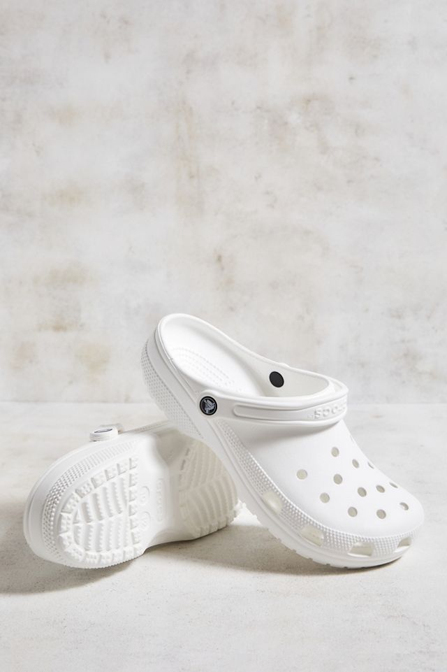 Crocs White Classic Clogs | Urban Outfitters UK