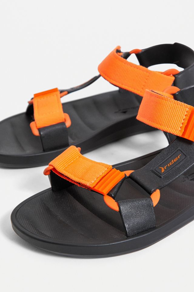 Sandalias naranjas Rider Free | Urban Outfitters ES