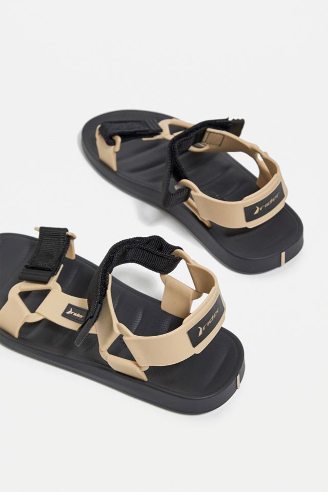 Rider Beige Free Sandals | Urban Outfitters ES