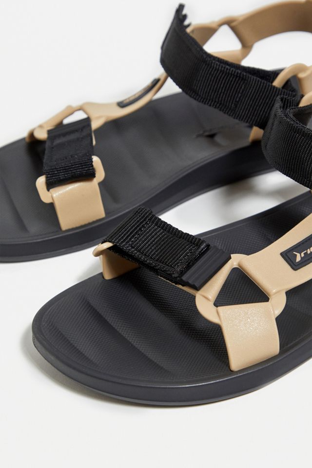 Rider Beige Free Sandals | Urban Outfitters ES