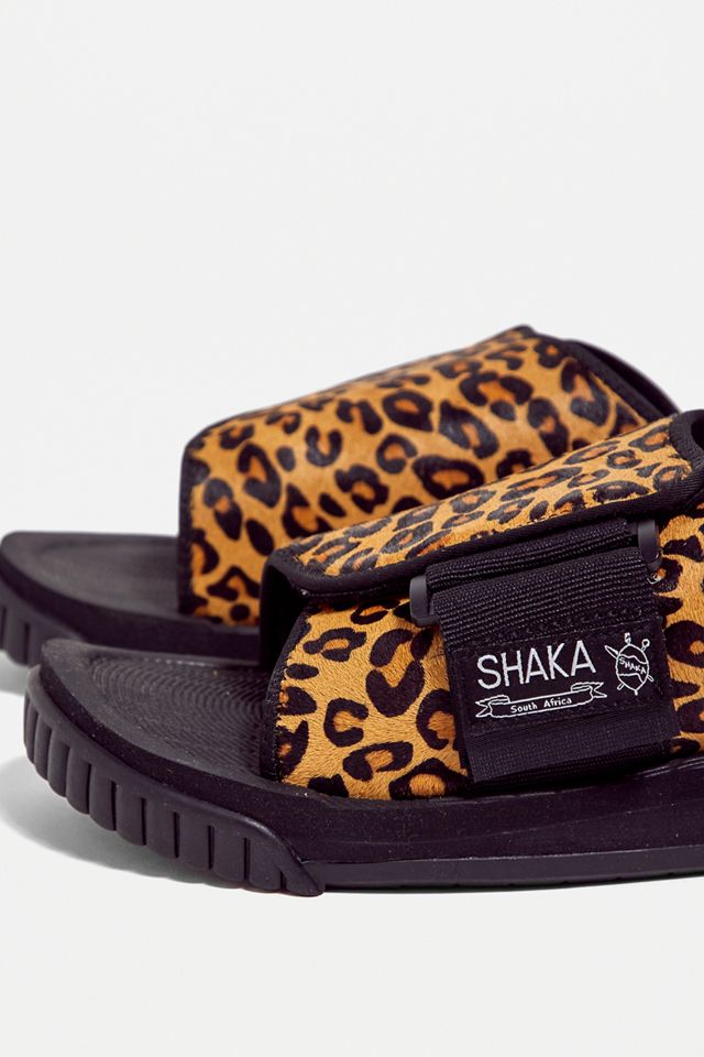 SHAKA X-Packer Leopard Print Sliders | Urban Outfitters UK