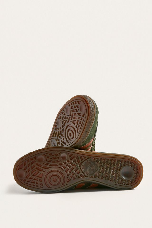 adidas Originals Munchen Green Trainers | Urban Outfitters UK