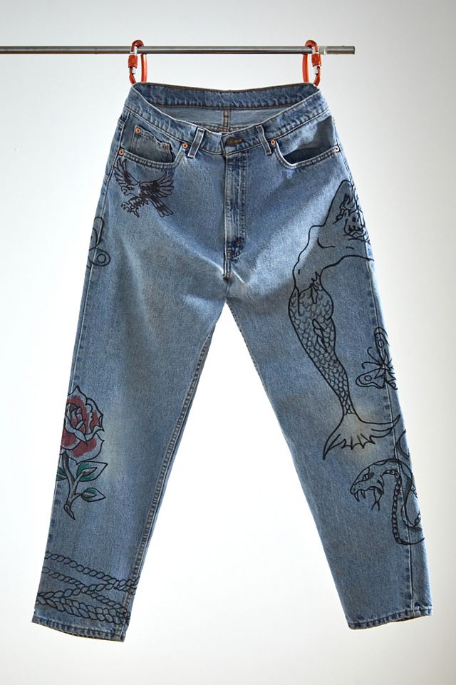 Urban Renewal One-Of-A-Kind Levi’s Doodle Jeans | Urban Outfitters UK