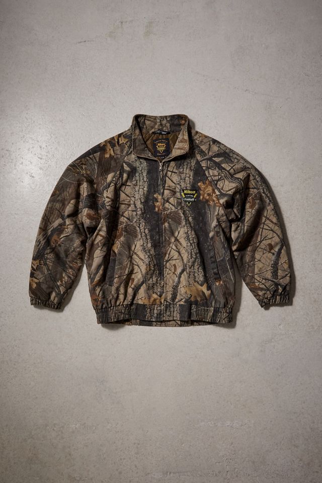 Urban Renewal One-Of-A-Kind Realtree Heavy Jacket | Urban Outfitters UK